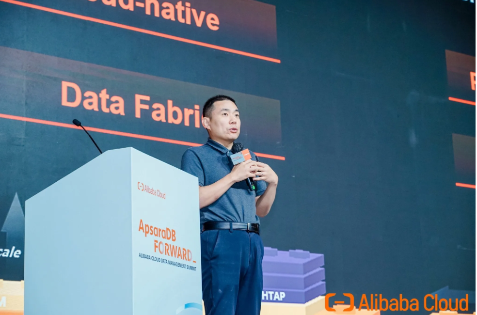 阿里云升级AnalyticDB向量数据库引擎，仅需30分钟即可构建专属生成式AI应用 - 墨天轮